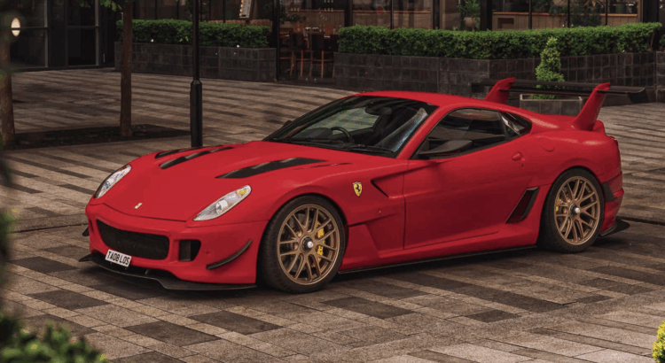 Ils transforment une Ferrari 599 XX en pistarde homologuée route